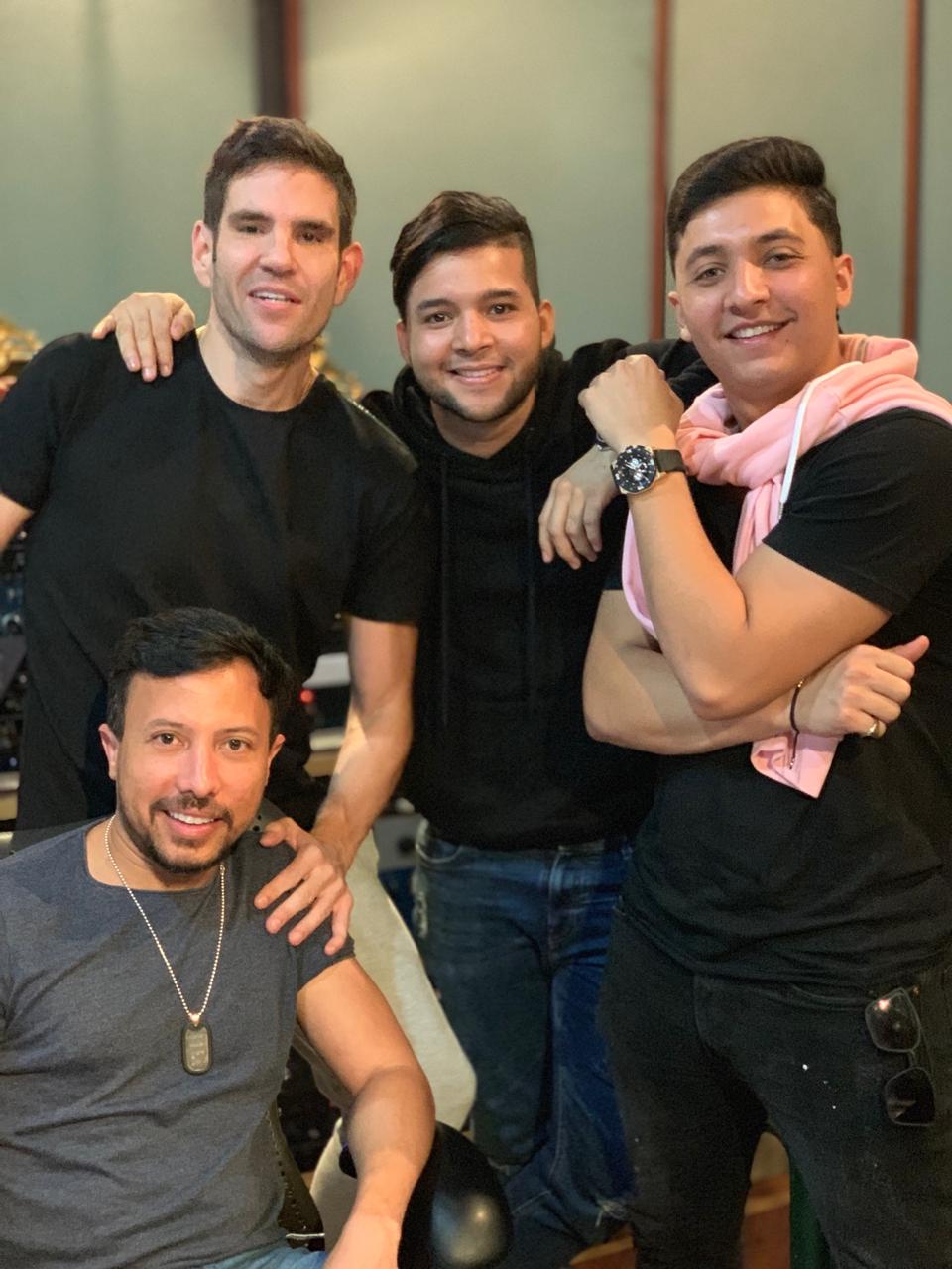 Los de Juancho debutan en la industria: preparan sencillo - Primera Linea